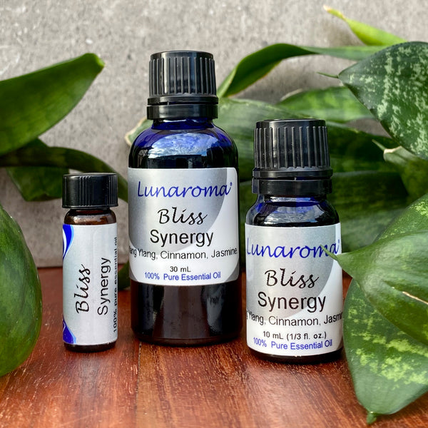 Bliss Synergy – Lunaroma Aromatic Apothecary